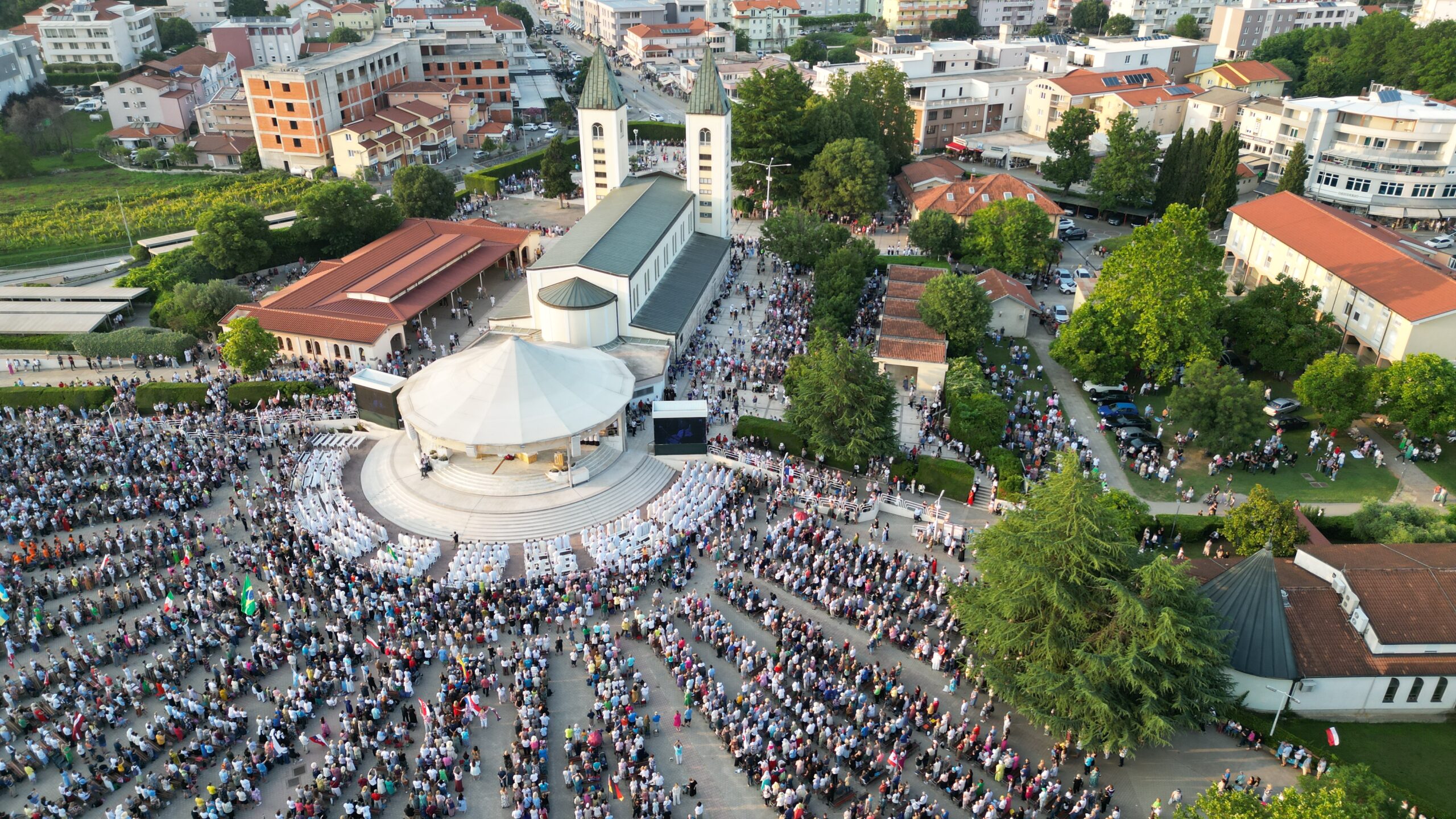 Dekret über den Vollkommenen Ablass in Medjugorje • Gebetsaktion ...